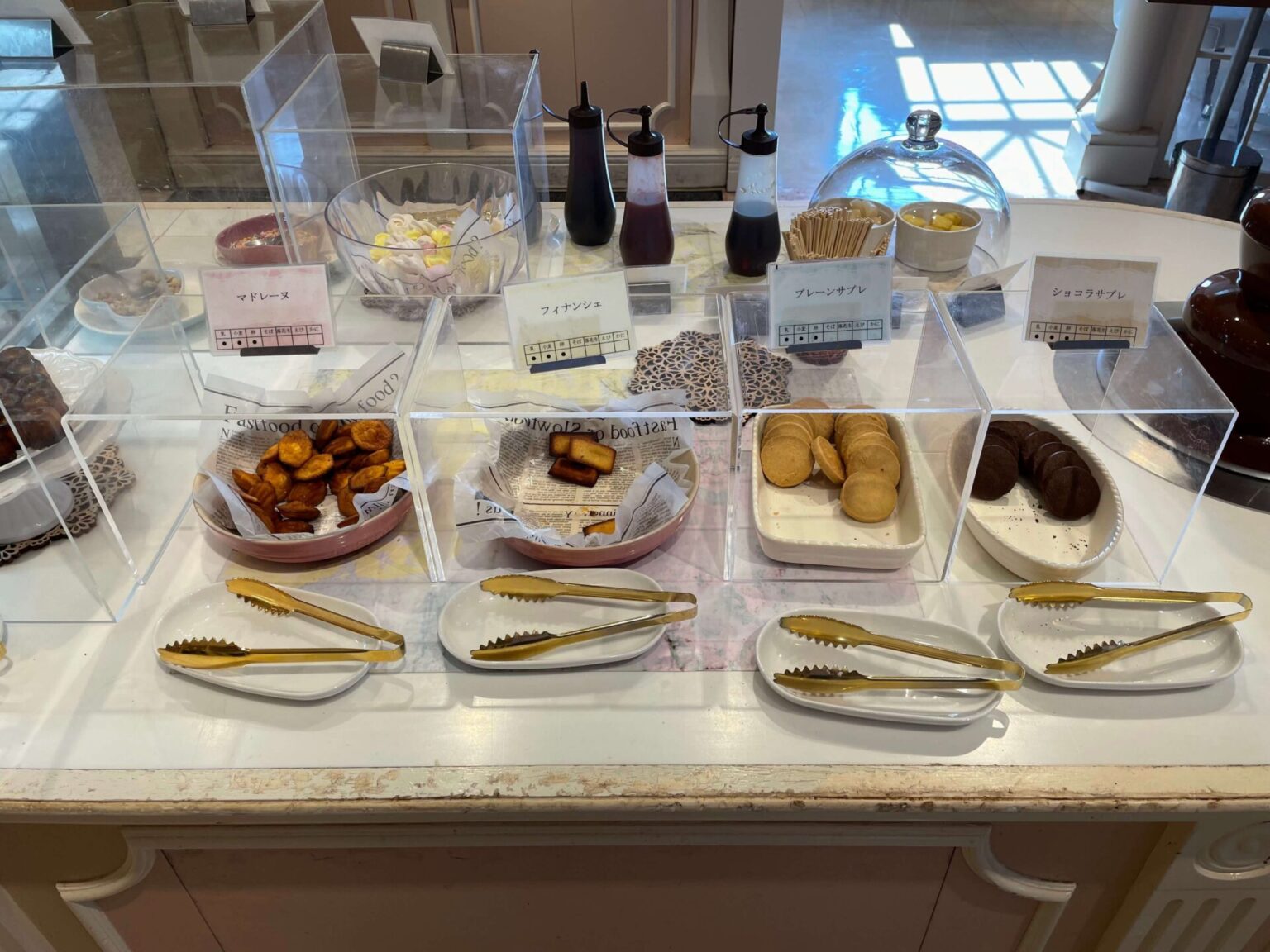 イクスピアリのスイーツビュッフェ！Salon de Sweets(サロンドスイーツ)実食レポ